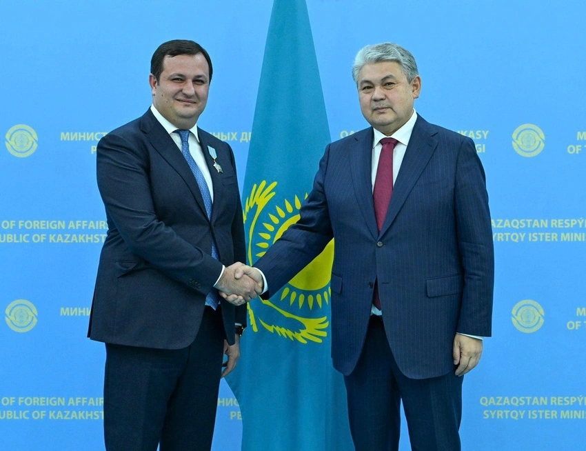 Kazakhstan honors ambassador to Azerbaijan with Order of Kurmet